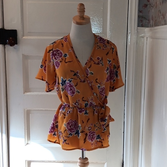 Sienna Sky | Tops | Sienna Sky Medium Yellow Pink Floral Blouse | Poshmark